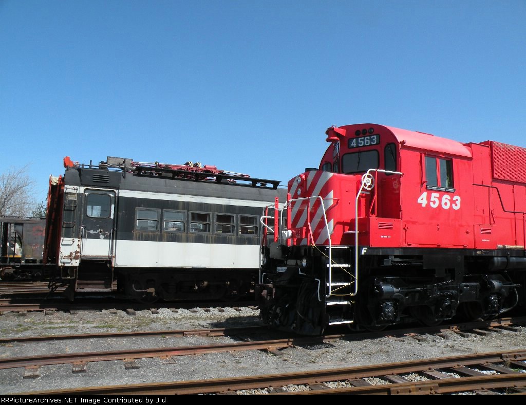 CP 4563 CN 6742